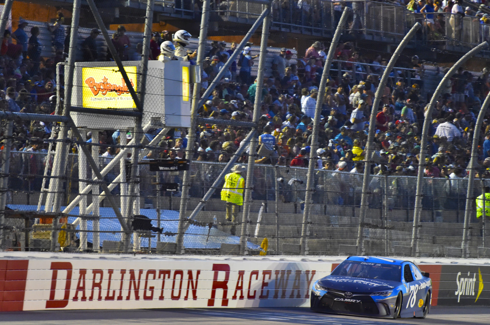 Darlington Raceway - Talegate Sports